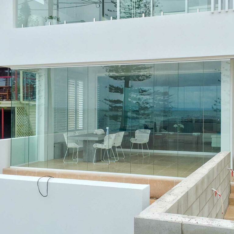 Frameless Glass Curtains | Mirrimage